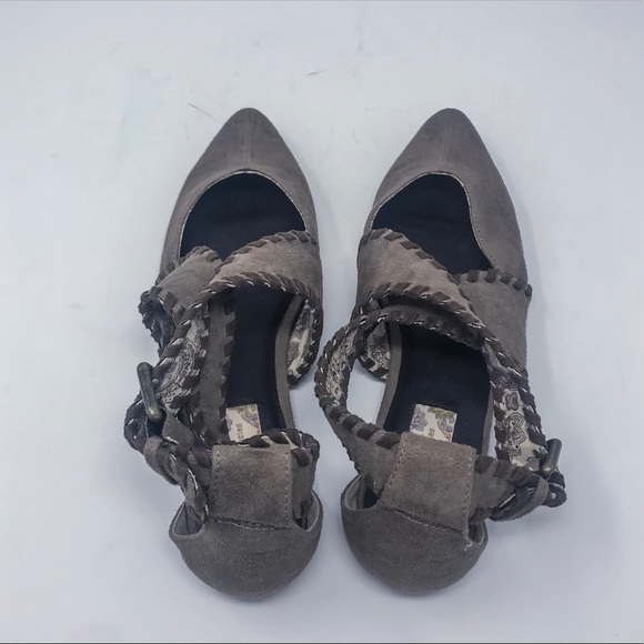 Band of Gypsies | Shoes | Band Of Gypsies Beige Taupe Dusty Flats Size ...